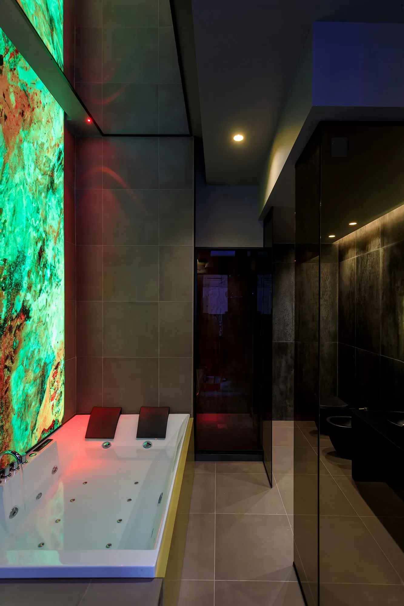 Gold Suite&Spa by SS Studio | Tecnografica