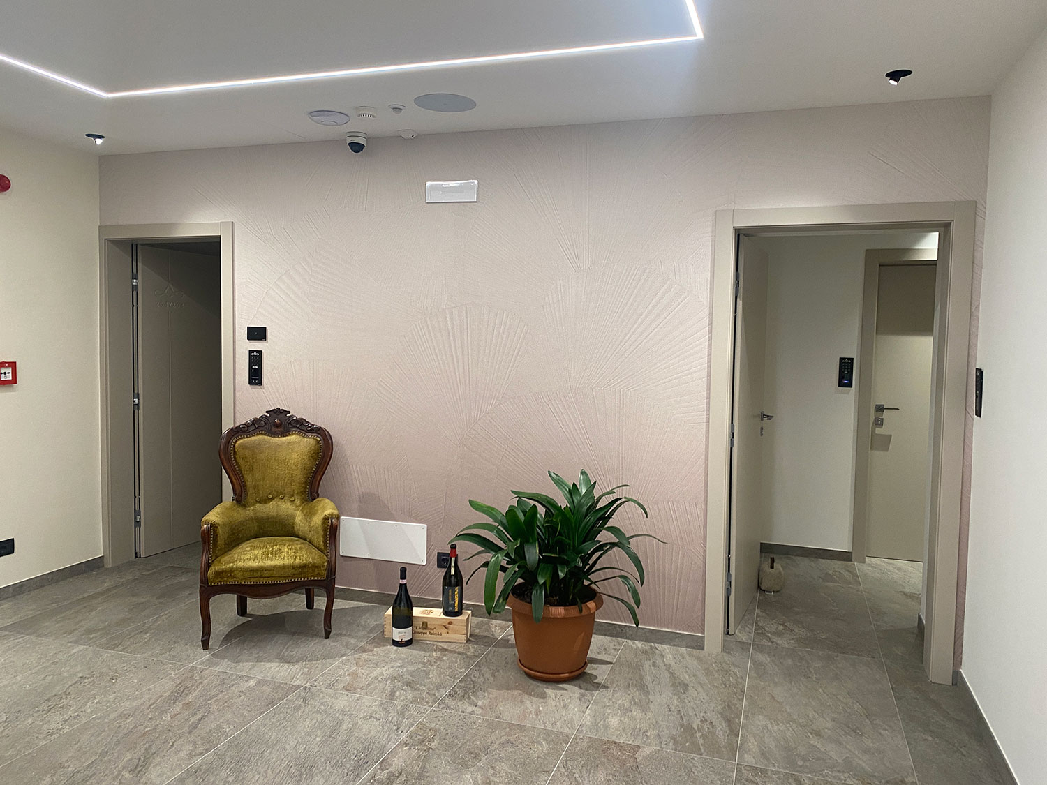 Wine Hotel San Carlo by Falegnameria Gerna | Tecnografica